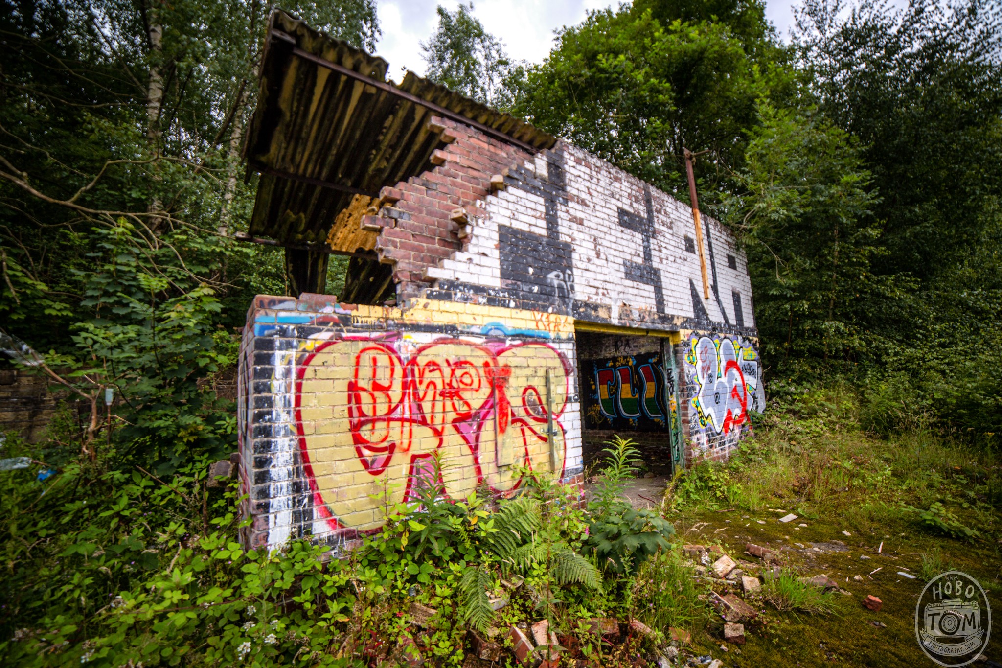 Folly Dolly Falls & Allen Brickworks - Hobo Tom Photography